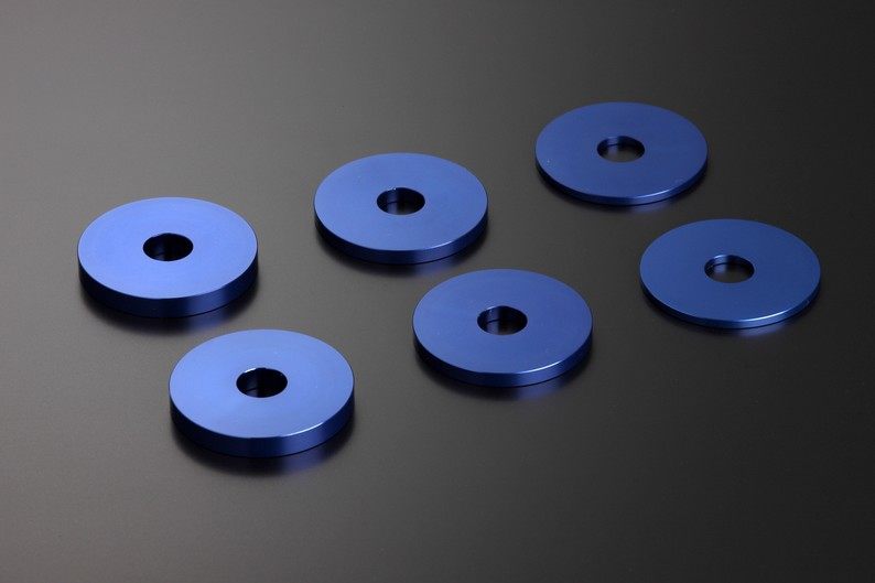 ■商品概要【サイズ】Φ60【仕様】保安基準適合部品【使用箇所・用途(-用)】玄武(Genb) 「バンプ&リバンプストッパー」専用プレート■詳細説明プレートの増減で自分好みのセッティングが可能ハイエースのローダウンに必要不可欠な「バンプ&リバ...
