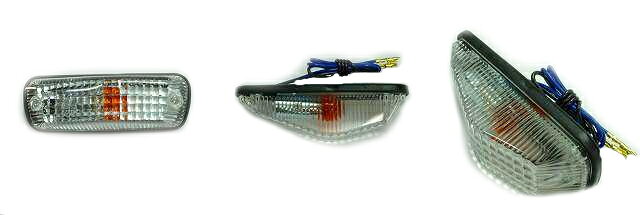 ■商品概要入数：1セット(2個入)カラー：クリア付属：23W球口金形状：G18BA15S6V／12V使用可(汎用)12V／23W付属■注意点※アースコードが必要。※メーカー都合により商品の仕様変更がある場合がございます。ご了承ください。■適...