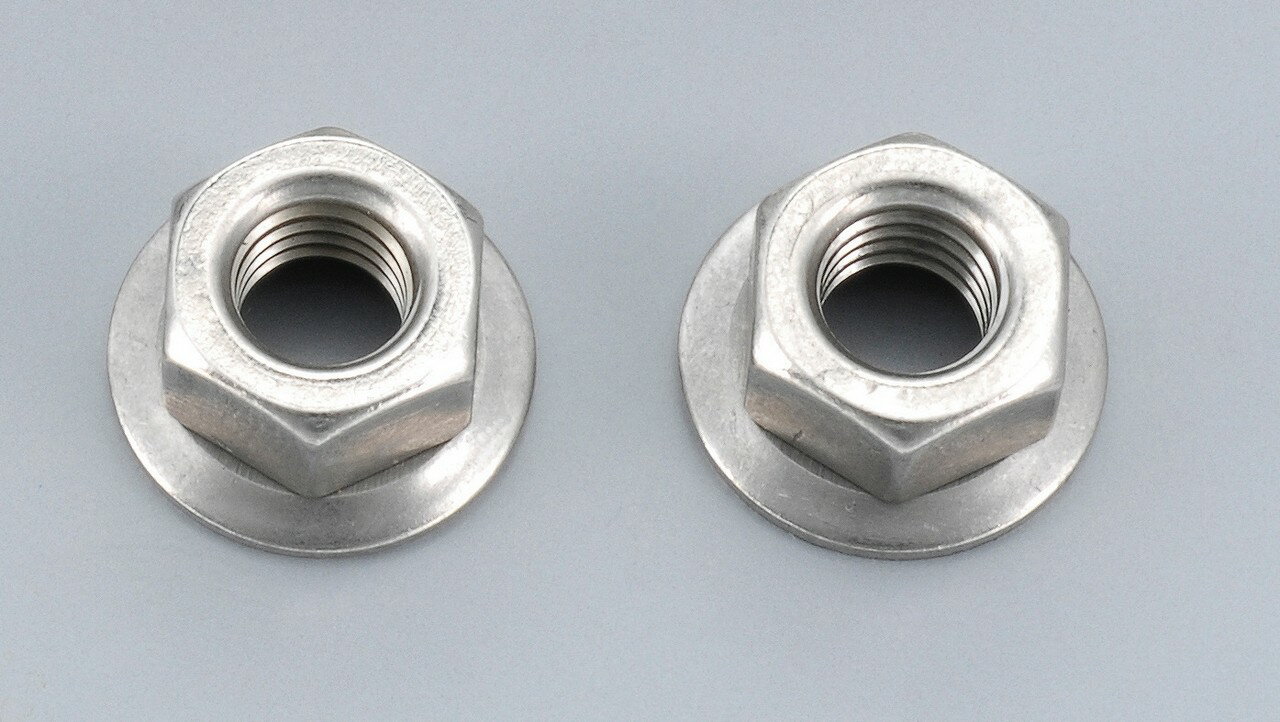 ■商品概要セレート有【素材／材質】ステンレス【入数】2個入■詳細説明6mm／最大径：約13mm8mm／最大径：約17mm10mm／最大径：約19mm■注意点※必ず焼き付き防止剤を使用してください。　※画像はイメージです。