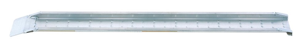 ■商品概要最大積載重量：300kgタイプ：ベロ■詳細説明信頼性の高いアルミ合金製に加え、フレームと一体構造の滑り止めタイヤガードが付いているため、突起がタイヤのブロック溝をしっかりとらえ、滑らず安全に積み降ろしすることができます。しかも、重...