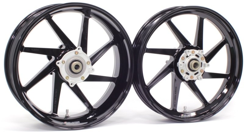 ■商品概要■TYPE-E■JWL規格適合品【素材／材質】アルミニウム鍛造(A6061材)【使用箇所】リア【サイズ】600-17■詳細説明【GALESPEED アルミ／マグネシウム鍛造ホイール】オートバイの基本動作、加速・減速・旋回 この3つ...