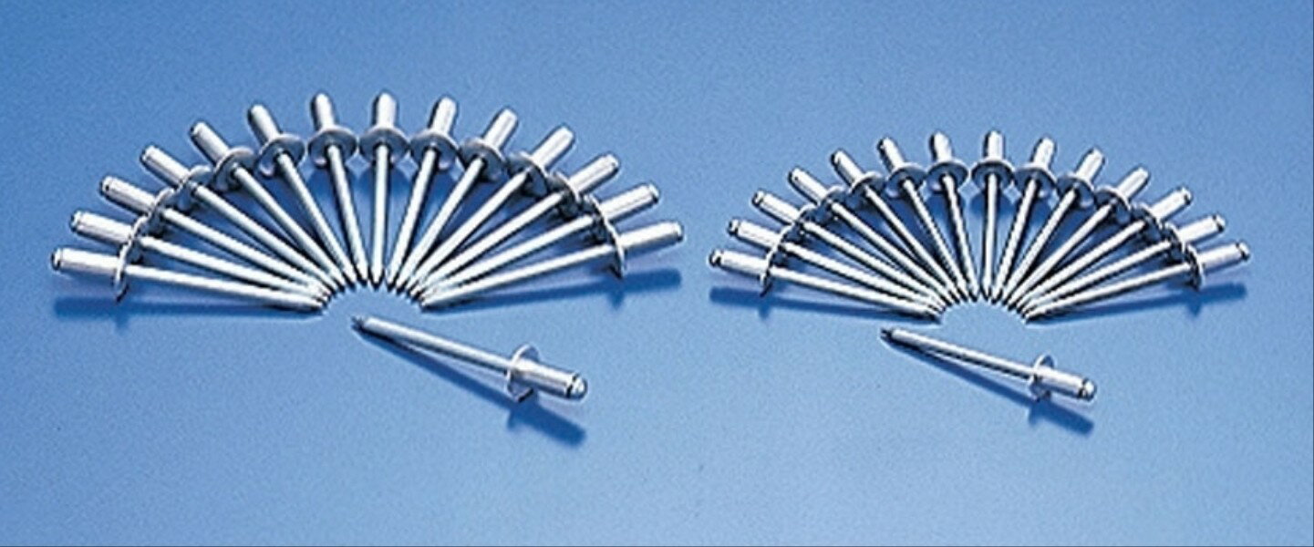 ■商品概要締付可能厚3.2-6.4mm 下穴4.9-5.0mmアルミフランジタイプ リベット径4.8mm 15コセット■注意点※画像はイメージです。■適合車種&ensp;&ensp;&ensp;備考: 汎用