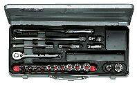 ■商品概要【差込角】 9.5sq.【重量】 3800g【セット内容】・ソケット (六角) B3-055・07・08・10・12、ソケット(十二角)B3-13W・14W・15W・17W・19W・21W・22W、ラチェットハンドル・BR3E、ス...