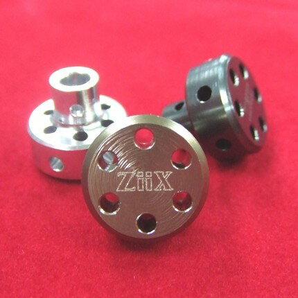 ■商品概要素材：アルミ■詳細説明ブレンボラジアルマスター用レバーアジャスターノブ完全オリジナル形状のアルミ削り出しアジャスターノブです。ブレーキ／クラッチに共用できます。※RCSタイプやドカティ純正マスターには使用できません。※アルマイト色...