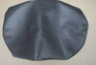 ■商品概要【カラー】ブラック【仕様】2WAYゴム入り国産高品質■詳細説明ゴムが入っておりますので純正シートの上からそのまま被せるお手軽カバーです。分厚い素材でしっかりしております。ゴム部分をカットいただきタッカーで止めてご使用いただくことも...