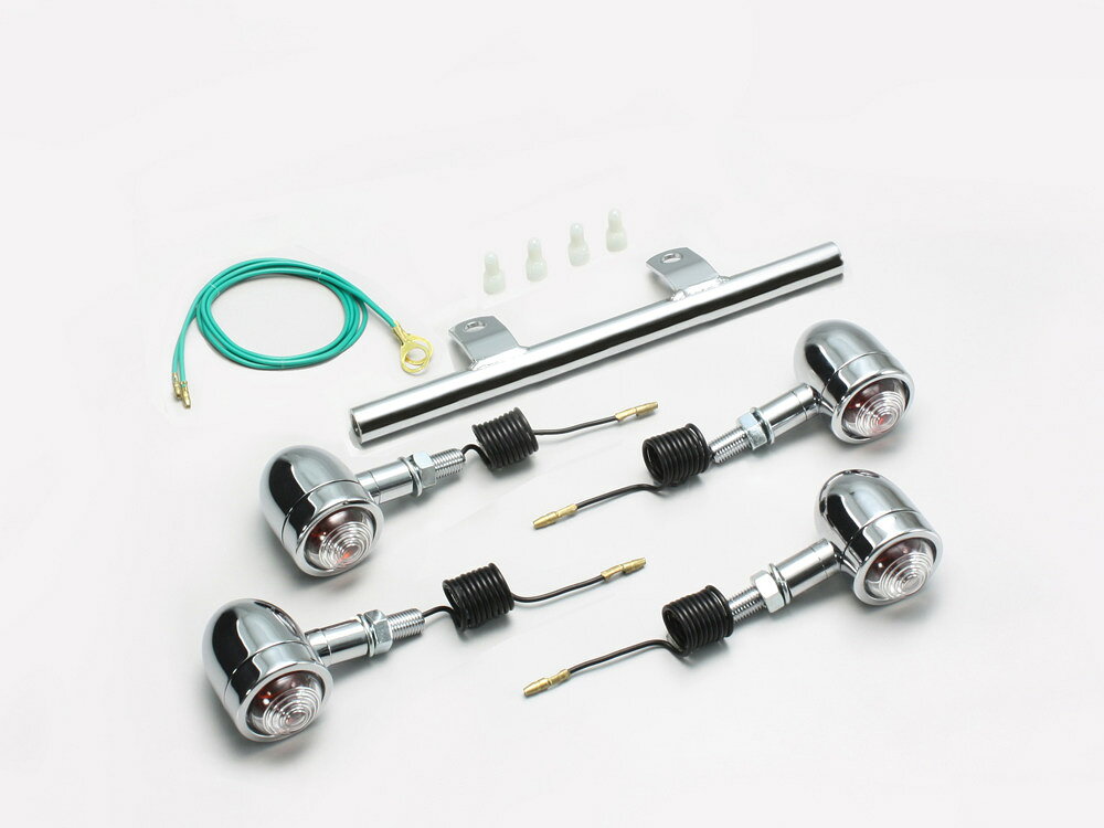 ■商品概要カラー：クリアレンズ4ヶ入フロントステー付12V10W球組込みステムマウント■注意点※画像には他のカラーリング／他のタイプが含まれている場合があります。■適合車種マグナ50&ensp;マグナ50 年式: 95-07&ensp;&e...