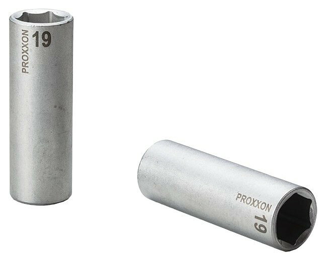 ■商品概要サイズ：19mm差込角サイズ：1／2(12.7mm)ソケット外寸：直径＝Φ26.7mm 長さ＝80mm重量：186g【素材／材質】クロムバナジウム鋼表面仕上：下地に二層のニッケルクローム／最終仕上げはマットクローム【仕様】レーザー...