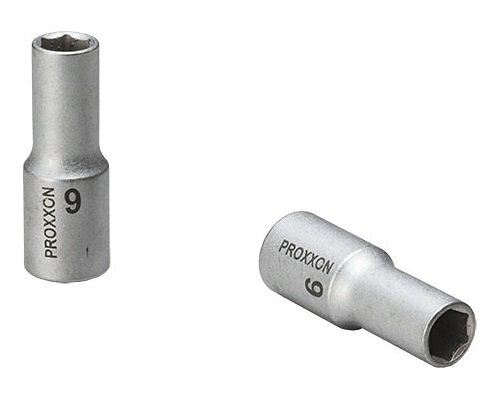 ■商品概要サイズ：9mm差込角サイズ：3／8(9.5mm)ソケット外寸：直径＝Φ16.6mm (作業口＝Φ13.2mm) 長さ＝46mm重量：34g【素材／材質】クロムバナジウム鋼表面仕上：下地に二層のニッケルクローム／最終仕上げはマットク...