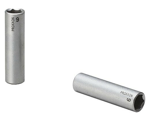 ■商品概要サイズ：9mm差込角サイズ：1／4(6.3mm)ソケット外寸：直径＝Φ12.9mm 長さ＝50mm重量：27g【素材／材質】クロムバナジウム鋼表面仕上：下地に二層のニッケルクローム／最終仕上げはマットクローム【仕様】レーザーマーキ...