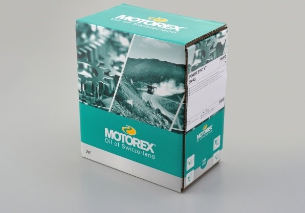 ■商品概要用途：4サイクル用エンジンオイル粘度：5W40基油：100％化学合成油JASO：MAACEA：A3API：SM・サイズ：縦390mm×横200mm×奥行340mm・外装箱：段ボール・容器／ノズル：プラスチック■詳細説明MOTORE...