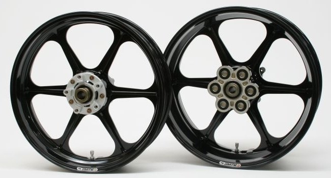 ■商品概要■TYPE-N■JWL規格適合品【素材／材質】アルミニウム (A6061材)【使用箇所】リア【サイズ】550-17■詳細説明ゲイルスピードの開発コンセプトはそのままに、特に旧車のデザインと親和性の高いノスタルジックなスタイルを提案...