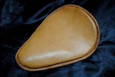 ■商品概要カラー：タンシートサイズ：約250mm×305mm■適合車種&ensp;&ensp;&ensp;備考: 汎用