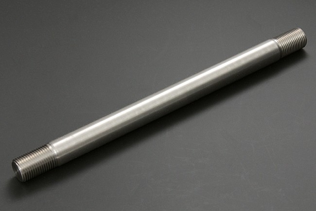 ■商品概要φ17mm■注意点※別途、ブレーキキャリパー、キャリパーサポートが必要。ディスクローターのオフセットに合わせて、フロントフォークのキャリパーマウント部分の切削加工が必要。※ 別途、ブレーキキャリパー、キャリパーサポートが必要。※ ...