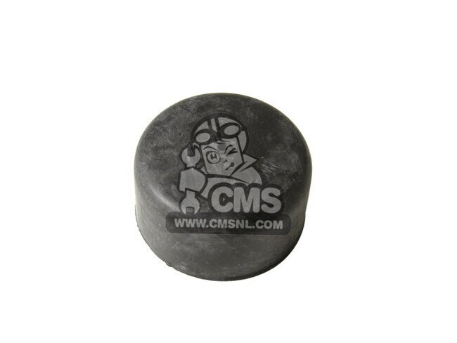 ■商品概要フューエルタンク 画像番号7■詳細説明Protecting the tank whilst locating it securely will be easierwhenusing brand new damper rubbers...