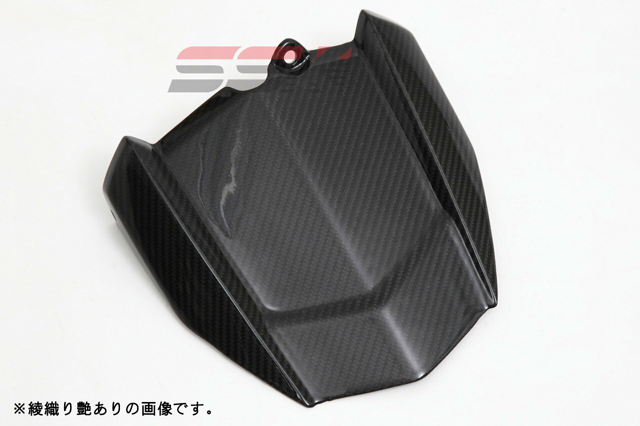 ■商品概要素材：ドライカーボン■詳細説明航空機などにも使われているプリプレグ(炭素繊維に樹脂を含浸させたシート状のもの)を使用し、バキュームパッキング処理し、オートクレーブで焼き上げるドライカーボン製法を採用しております。ドライカーボンパー...