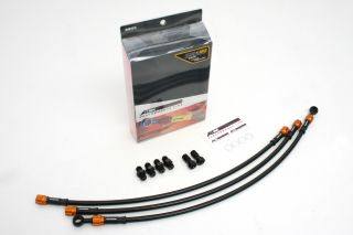 ■商品概要使用部位：フロント用フィッティング素材：アルミ(ブラック/ゴールド)ホースコーティングカラー：ブラック取り回し：スタンダード■詳細説明アクティブオリジナルのACパフォーマンスラインは、純正ブレーキホースにも採用されるカシメ方式を内...