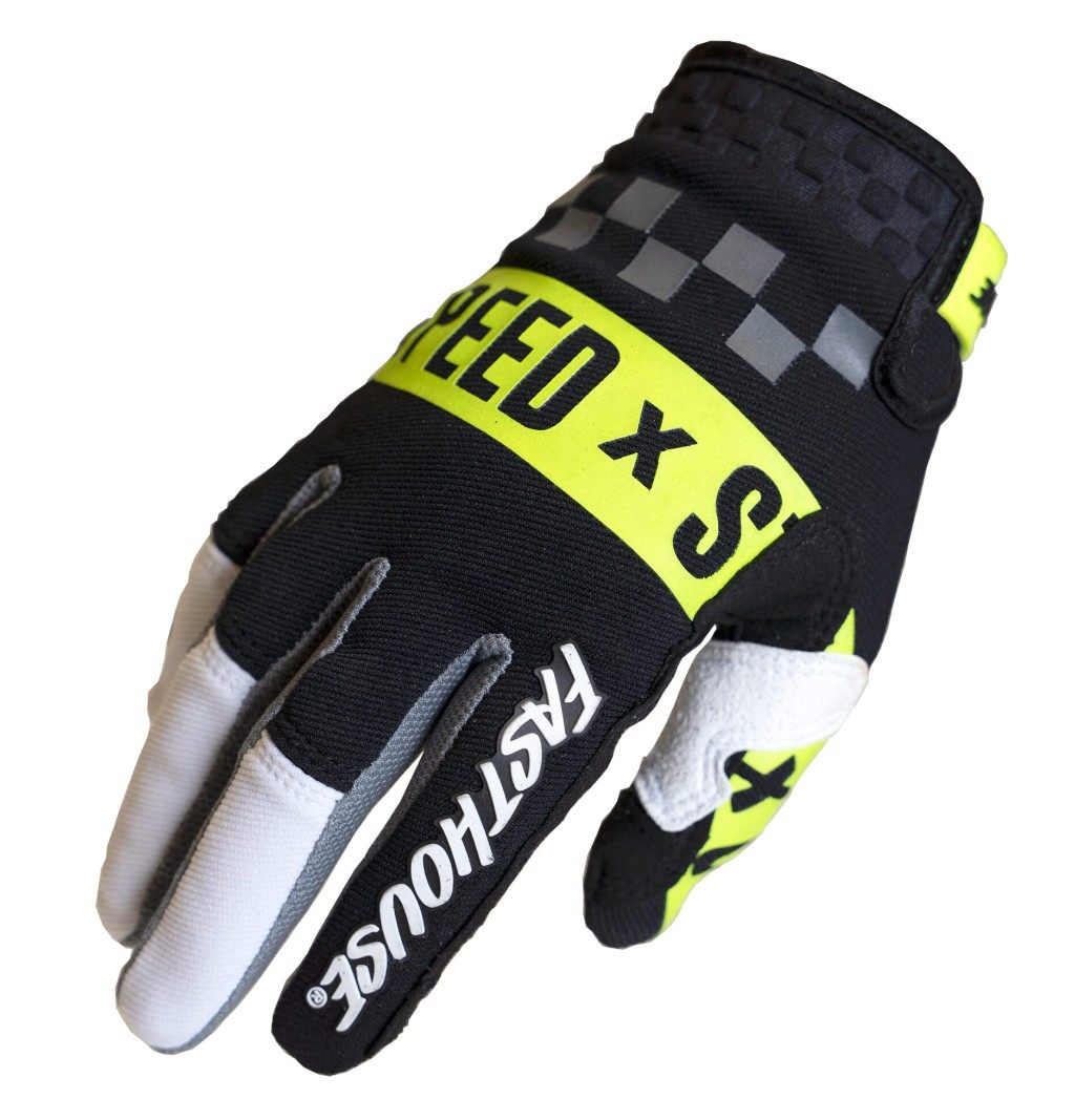 ■商品概要メーカー品番D1077(4035-1021)D1081(4035-1022)D1085(4035-1023)■ユース用カラー：ホワイト／ブラックタッチパネル対応■詳細説明スピードスタイルグローブは上質な素材を使用し、伝統的なオフロ...