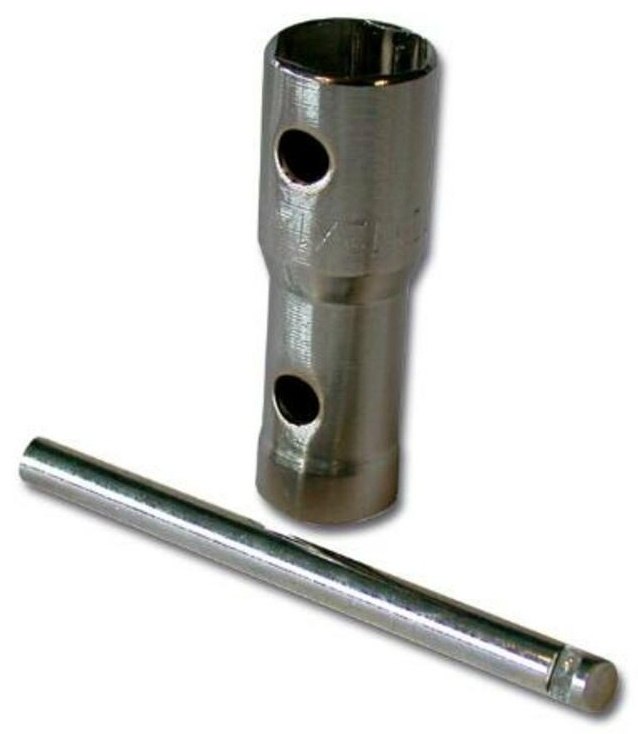 ■商品概要【メーカー品番】L35-260ポイント：6角■詳細説明Spark plug wrench 16， 18 and 21 mmLength 72 mm■注意点※輸入品のため、説明書が付属する場合、外国語の説明書となります。※メーカー都...