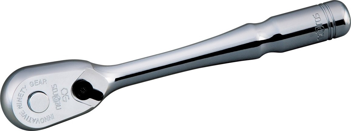 ■商品概要【差込角】6.3sq.【サイズ】全長：125mm、ヘッド部幅：22mm、ヘッド部厚み：11mm、柄部：Φ13mm【重量】110g■詳細説明・小判形ヘッドとしては世界最高クラスの90枚ギアを採用、送り角度4度のラチェットハンドルです...