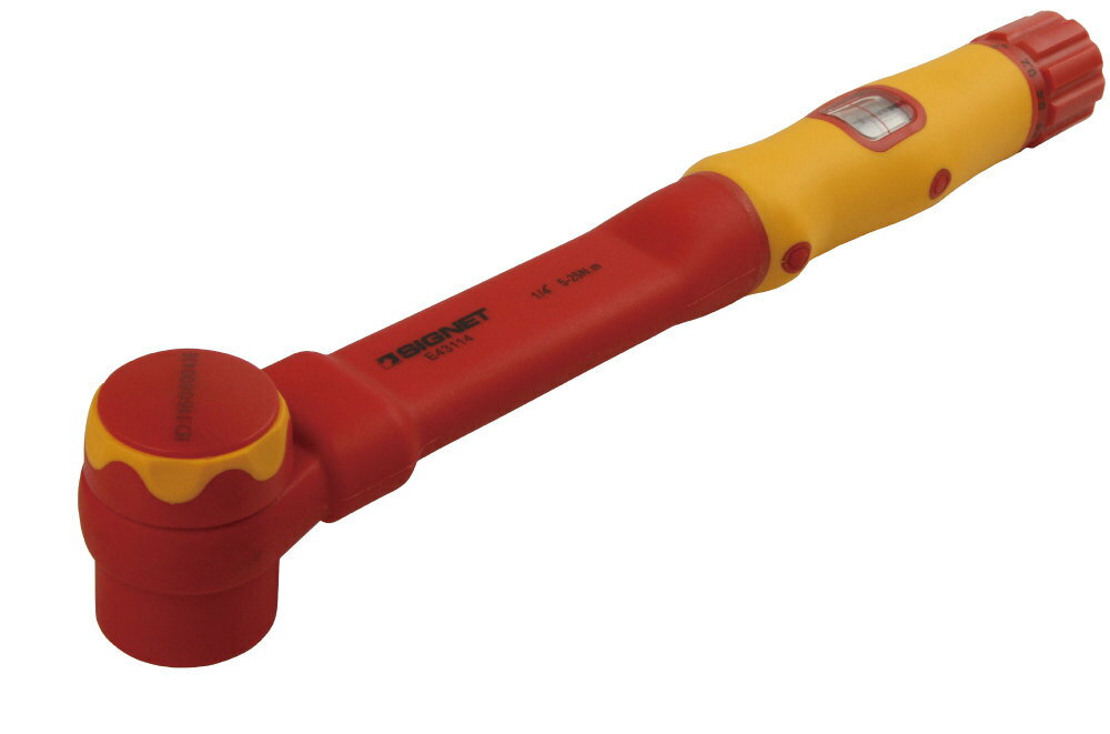 ■商品概要ヘッド部材質：クロムモリブデン鋼差込角 (インチSQ)：1/4測定範囲 (Nm)：5-25全長 (mm)：288ヘッド幅 (mm)：37.5ヘッド高さ (mm)：50 (ドライブ部除く)ダイヤル直径 (mm)：36質量 (g)：4...