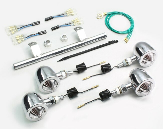 ■商品概要素材：スチール製クロームメッキサイズ：Φ50mm12V/23W球組込みバルブパイプステー、専用ハーネス付フロント・リア4個セット■詳細説明フロントはステムマウントパイプステー付、リアはノーマル位置に取付専用ハーネス付で接続簡単です...