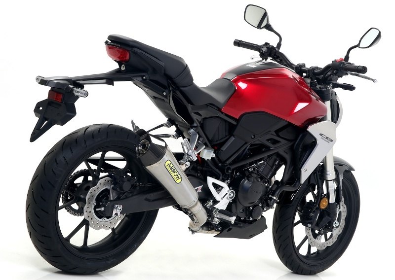 ■商品概要サイレンサー材質：ステンレスエンドキャップ材質：カーボンサイレンサーインナー材質：ステンレスサイレンサーマウント：溶接サイレンサー長さ(mm)：300ジャンクション(入口)径(mm)：54ジャンクション(出口)径(mm)：50CO...