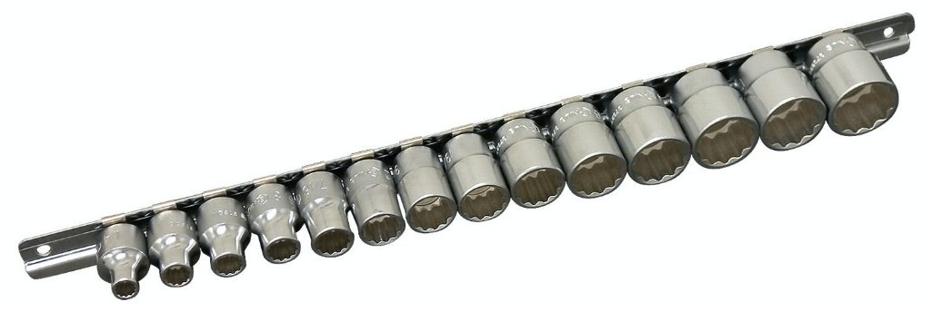 ■商品概要カラー：クローム素材：特殊鋼【サイズ】差込角：3/8ソケットサイズ：1/4、5/16、11/32、3/8、7/16、1/2、9/16、19/32、5/8、11/16、3/4、25/32、13/16、7/8【商品内容】・ソケットホル...