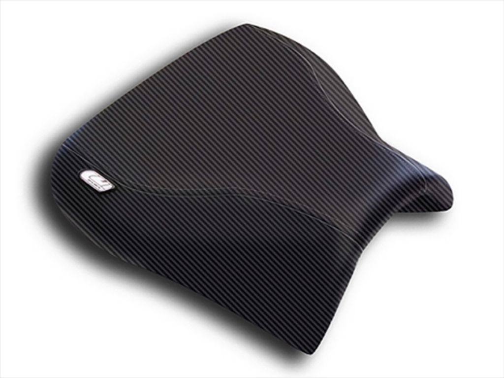 ■他の商品はこちらですカラー：ディープイエロー／CFブラックはこちら※リンク先に商品がない場合、すでに完売している商品となります。予めご了承ください。■商品概要■Baseline (ベースライン)■詳細説明熟練のシートデザイナーによる素材に...