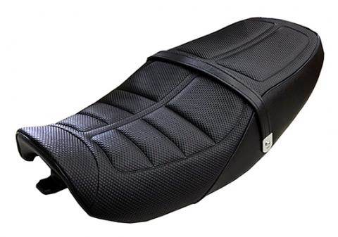■商品概要【カラー】ブラック【対応純正品番】53003-0142-MA、53003-1360-MA、53001-1811-MA、53066-0224-MA【付属品】ベルト、金具■詳細説明シートカバー張り替え用です。シート張り替えに出すのと同...