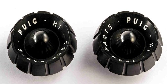 ■詳細説明バーエンド Thruster用 専用キャップ。7色のラインナップの中からお選び頂けます。■注意点※取り付けには、別途、バーエンド本体が必要です。※メーカー都合により商品の仕様変更がある場合がございます。ご了承ください。■適合車種N...