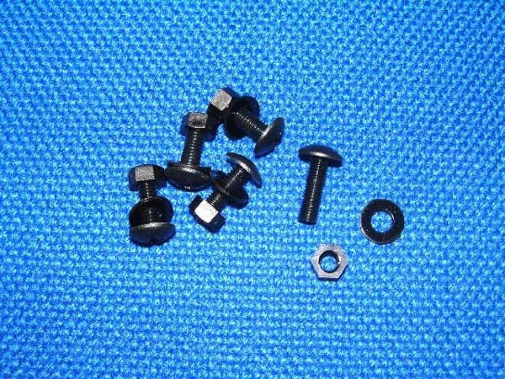 ■商品概要9つ入り■詳細説明DescriptionSet of 9 M5 black plastic screen screws，washers and nuts.■注意点※取り扱い説明書が付属する場合は、英語となります。※輸入商材の為、納...
