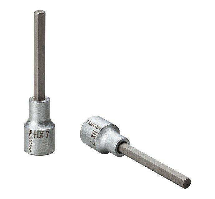 ■商品概要サイズ：HX7差込角サイズ：1／2(12.7mm)ソケット外寸：直径＝22mm 長さ＝100mm重量：70g【素材／材質】クロムバナジウム鋼表面仕上：下地に二層のニッケルクローム／最終仕上げはマットクローム【仕様】レーザーマーキン...