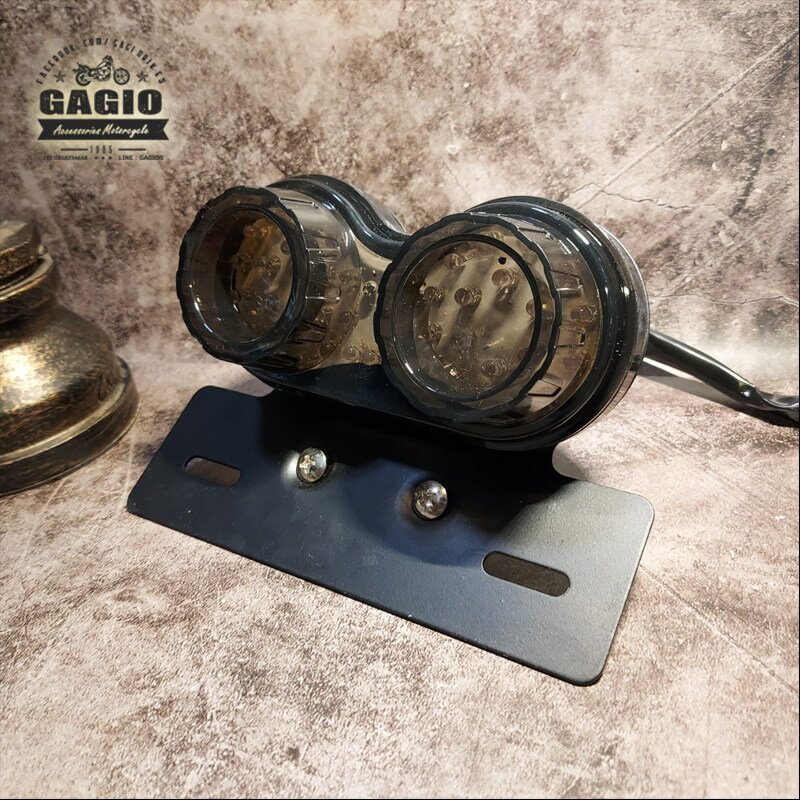 ■詳細説明LED rear lights have a built -in turn signal. Suitable forvintagestyle motorcycles， classic cafes， thrown cafes. Ot...