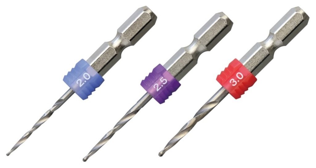 ■商品概要3本組サイズ：2.0mm2.5mm3.0mm全長L(mm)：63取付数(本)：3【セット内容】・2×63mm(1本)・2.5×63mm(1本)・3×63mm(1本)仕様：対辺6.35mm六角軸【材質】・刃部：ハイス鋼・グリップ：P...