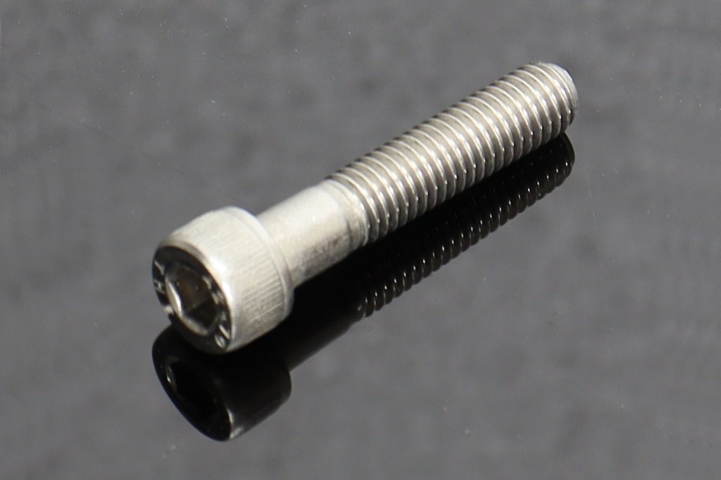 ■詳細説明Caphead Bolt，Stainless，M8x40■注意点※取扱説明書が付属する場合は、英語となります。※輸入商材の為、納期が遅れる場合がございます。あらかじめご了承ください。※メーカー都合により商品の仕様変更がある場合がご...