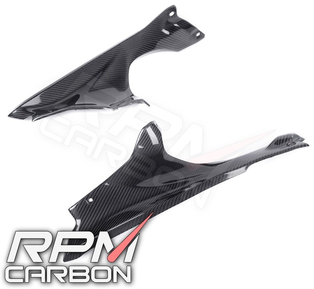 ■商品概要入数：左右セット■詳細説明Yamaha R7 カーボンファイバー ダッシュ サイドパネル純正部品と交換装着し、車両に独自のカーボンファイバールックを与えます。適合車種：Yamaha R7 2021＋仕上げはマットとツヤありから選択...