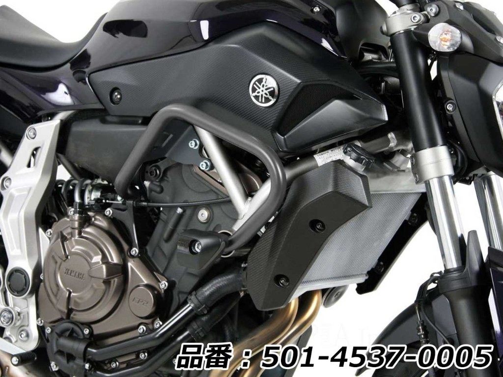 ■商品概要501-4537-0005(メーカー品番：5014537 00 05／5014560 00 05)カラー：ダークグレークラッシュパット付属■詳細説明ヘプコ＆ベッカーのエンジンガードは万が一の有事から車体を守ります。直接のダメージを...