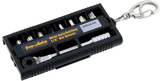 ■商品概要●ミニラチェット(ギア数52山)・93mm●ソケットアダプター●ドライバービット(全長25mm)(＋)No，1・2・3(-)5mm ヘックス4・5・6●専用プラスチックケース：L53×W108×H14mm■注意点※メーカー都合によ...