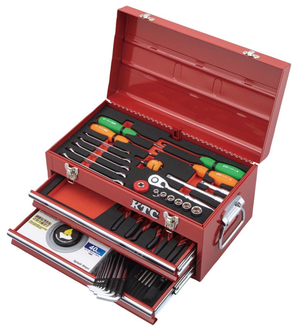 ■商品概要●カラー：レッド●入組点数(点)：40●差込角(sq)：9.5●ギア歯数：90●入組品番：SK34025×T●質量(kg)：11.5●ケース品番：SK×0102●入組／トレイ(mm)：260×525×280●セット内容：・9.5s...