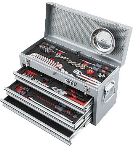 ■商品概要入組(点)：66質量(kg)：19入組品：SK3661XTチェスト：SKX0213カラー：シルバー【セット内容】・9.5sq.ソケット(六角)(B3-08・10・12・13・14・17・19・21・22)・9.5sq.ディープソケ...