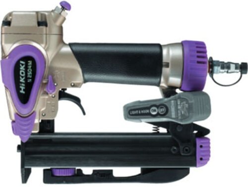 ■商品概要【入り数・付属品内容】●保護めがね、ケース、油さし、六角棒スパナ(3・4mm)、ノーズキャップ(フロア用)●タッカ ステープル幅70mm■詳細説明●釘が太く座屈しにくいのでフロア材の打込みも大丈夫です。■注意点※メーカー都合により...