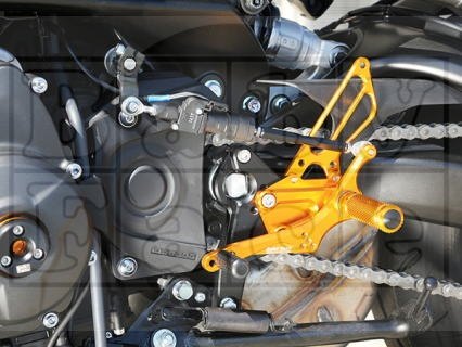 ■商品概要カラー：シルバー仕様：リバースシフトパターン【ステップポジション (参考数値)】1 10mm Back 47.5mm Up2 10mm Back 57.5mm Up3 20mm Back 57.5mm Up4 22.5mm Bac...