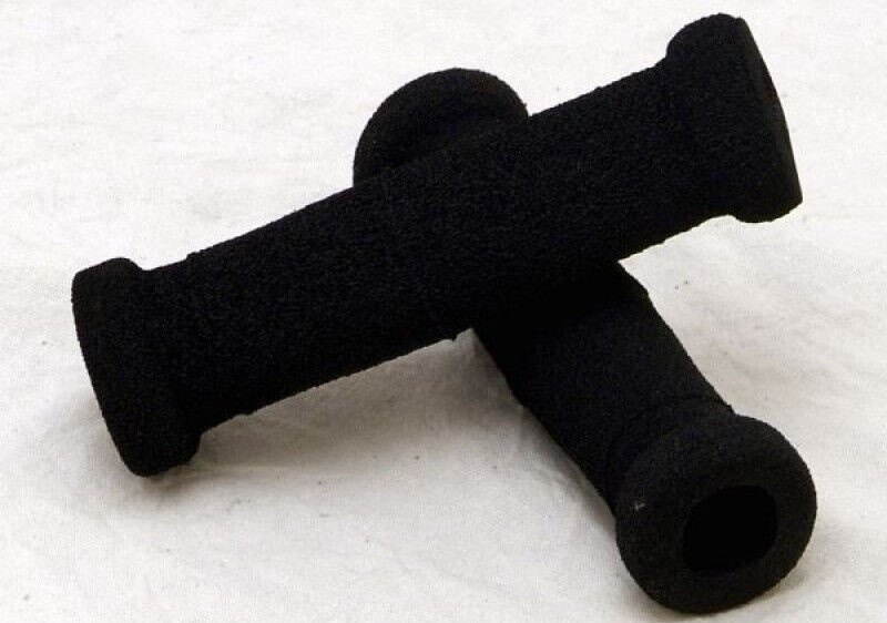 ■詳細説明Rally foam handles (pair)■注意点※取扱説明書が付属する場合は、外国語となります。※輸入商材の為、納期が遅れる場合がございます。あらかじめご了承ください。※画像には他の商品が含まれている場合があります。※メ...