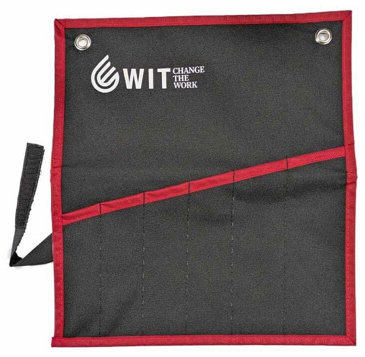 ■商品概要●本体サイズ：幅310×長さ345mm■詳細説明レンチ類の収納に便利なツールロールバッグです。ポケットにマチがなく、薄物工具をメインとして収納するのに適したモデルで、大小6つのポケットが設けられています。非常にコンパクトなサイズの...