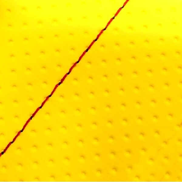 ■注意■この商品は下記となります。必ずご確認ください。カラー：エンボスイエロー／赤ステッチ■他の商品はこちらですカラー：黒はこちらカラー：黒／黄色パイピングはこちらカラー：黒／白パイピングはこちらカラー：黒／赤パイピングはこちらカラー：黒／...