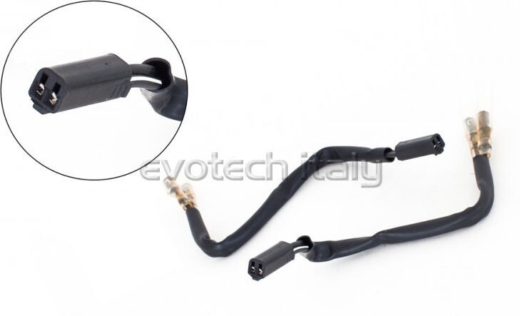 ■詳細説明Kit includes 2 connector wirings. Before purchasing， werecommendthat you carefully check the shape of the connector...