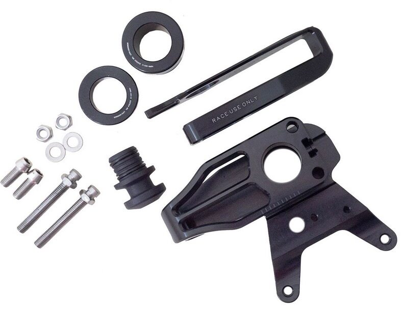 ■詳細説明This Quick Rear Wheel Change system has been designedspecificallyfor your Yamaha R1， enabling you to remove the rea...
