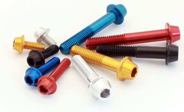 ■詳細説明Machined from Ergal T-7075 aluminum billet using ourmostsophisticated CNC machineries. Thanks to material andmachin...