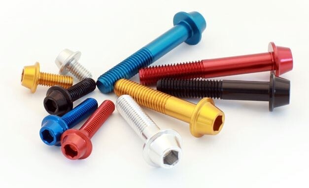 ■詳細説明Machined from Ergal T-7075 aluminum billet using ourmostsophisticated CNC machineries. Thanks to material andmachin...