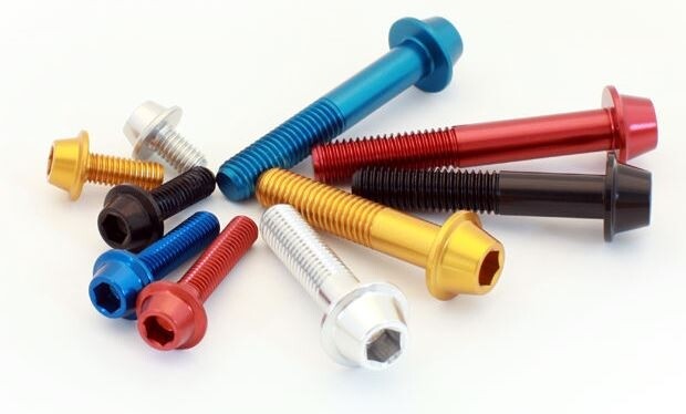 ■詳細説明Machined from Ergal T-7075 aluminum billet using ourmostsophisticated CNC machineries. Thanks to material andmachin...